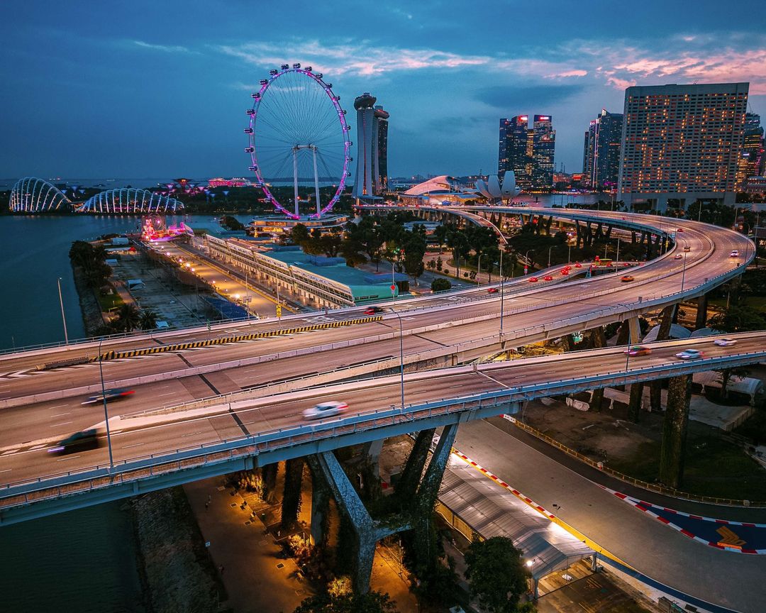 "The Benjamin Sheares Bridge is the longest bridge in #Singapore ...